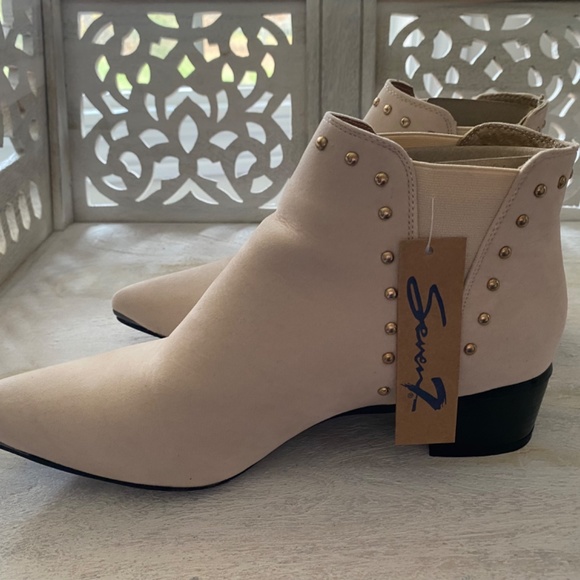 Seven7 | Shoes | New Seven7 Pixie Womens Boots Chelsea Western Style ...